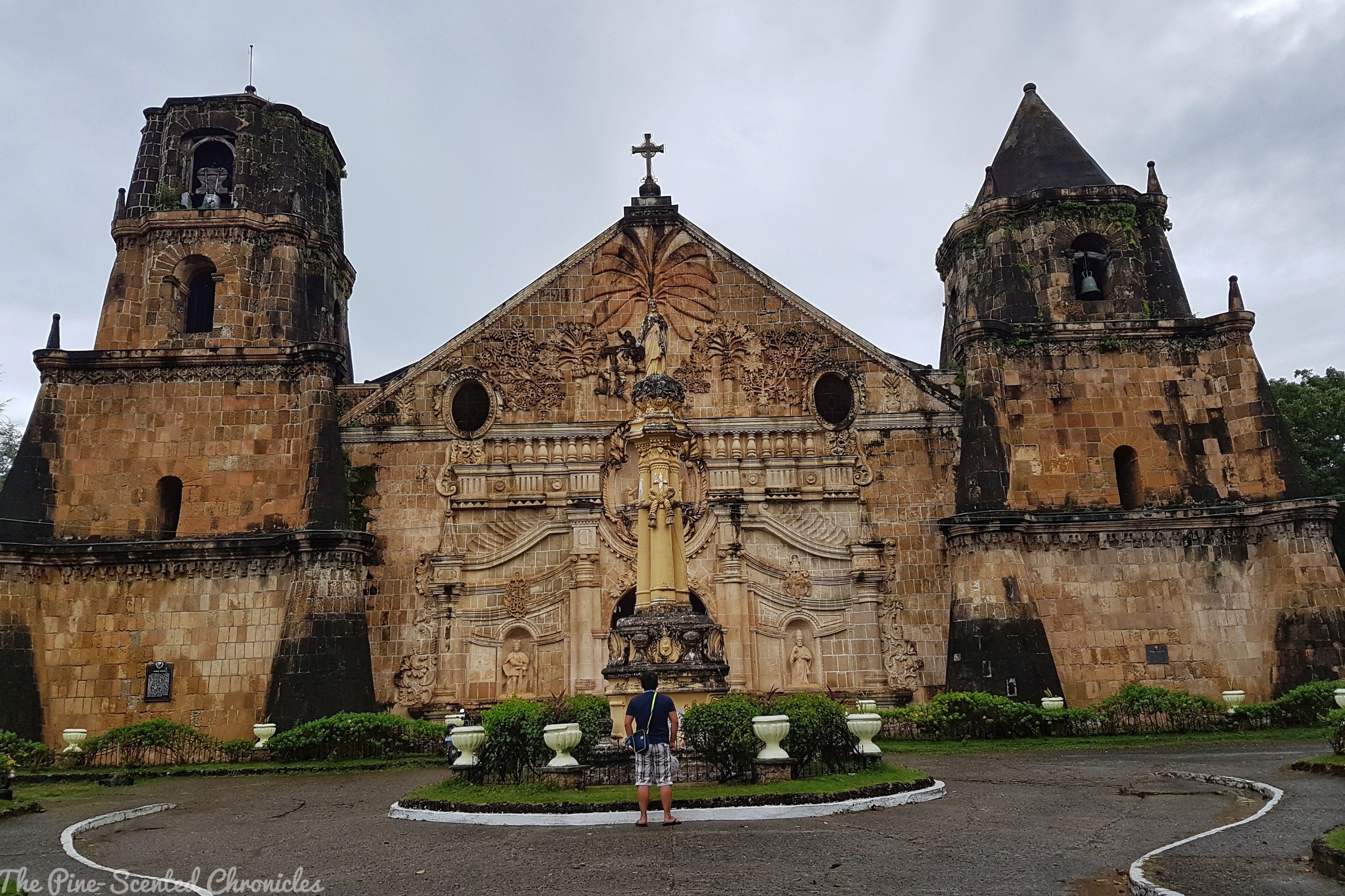Miag-ao Church: A Sprinkle of Filipino Baroque Architecture – The Pine ...